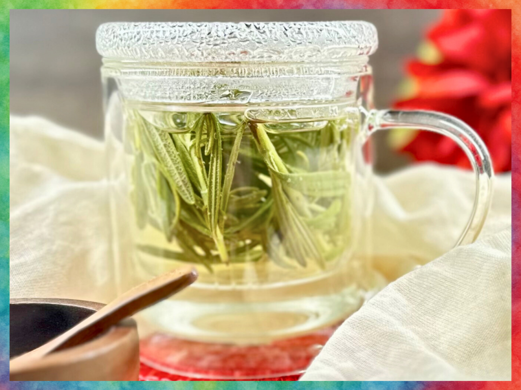 How to Make an Herbal Infusion - The Holistic Hipppie